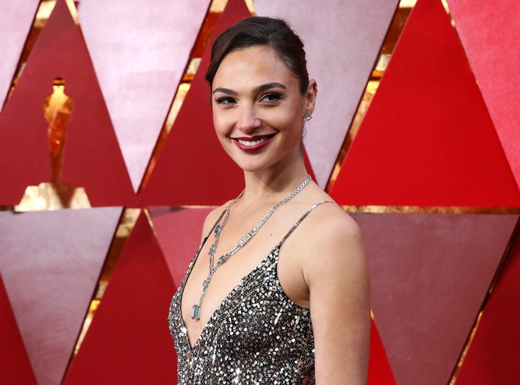 Gal Gadot to Join Disney’s Live-Action “Snow White” as Evil Queen ...