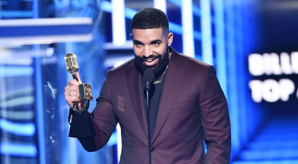 Drake Makes Billboard Hot 100 History With “For All the Dogs ...